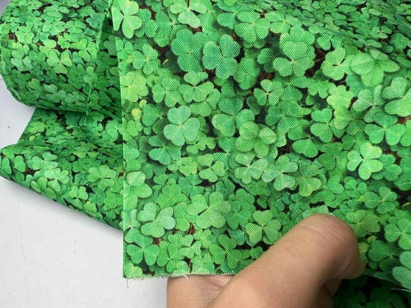 Patchwork stof - Elizabeth's studio, three-leaf clover