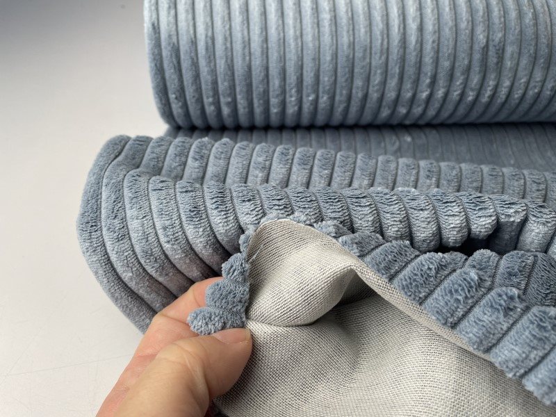 Bredriflet møbelvelour - smuk blue grey