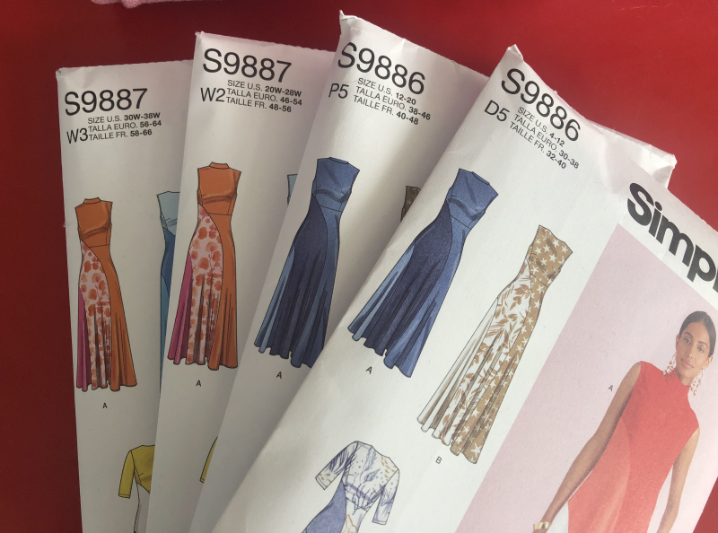 Simplicity kjole 9887 str. 48-56